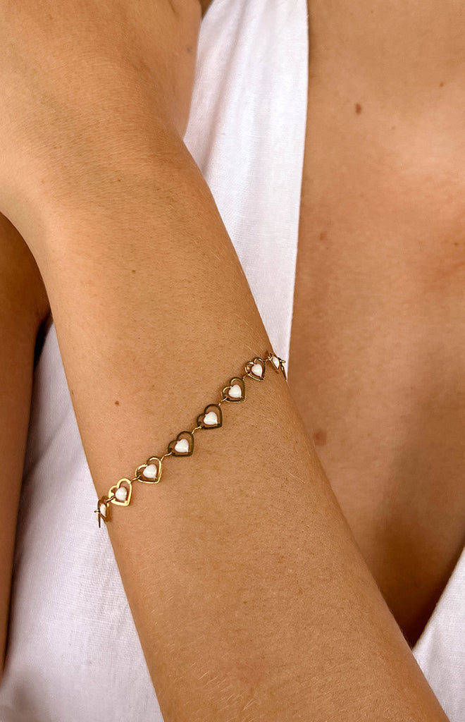 Taka Enamel Pearl Heart Bracelet – Beginning Boutique
