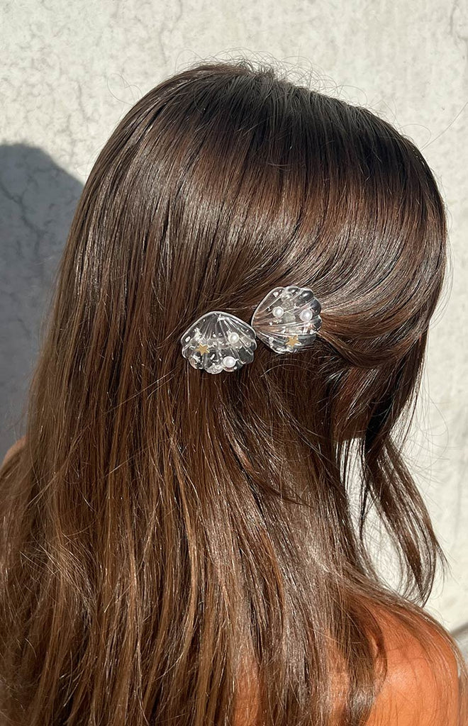 White Shell Hair Clip – Beginning Boutique