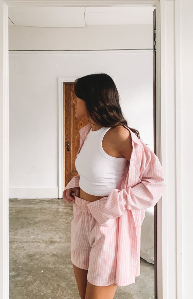 The Sarah Shorts Pink Pinstripe – Beginning Boutique
